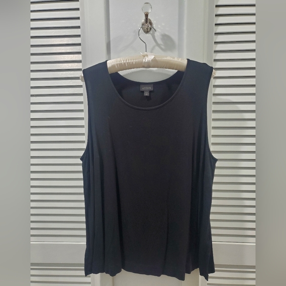 J. Jill | Tops | Jjill Wearever Black 2x Aline Tank | Poshmark